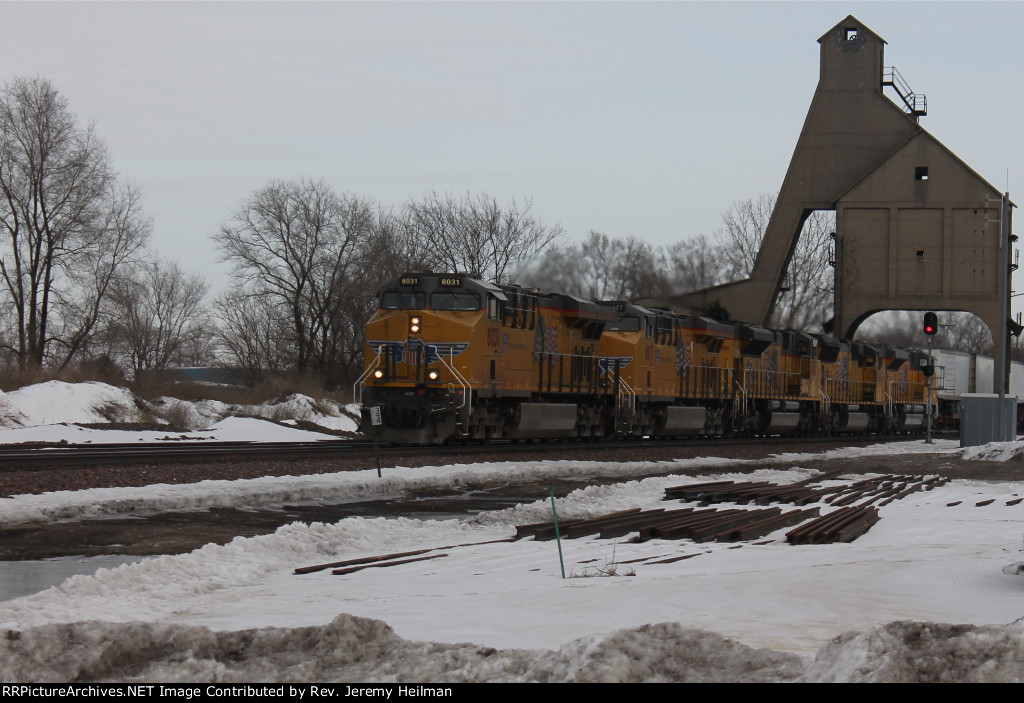 UP 8031 & others (2)